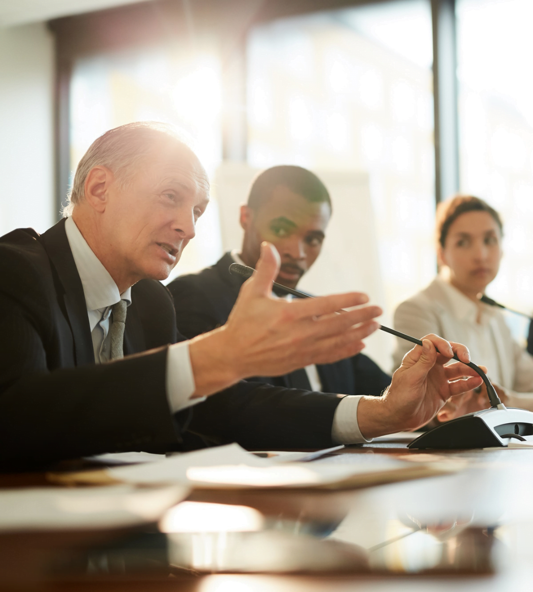 Simultaneous Interpretation Service | Simultaneous interpreters